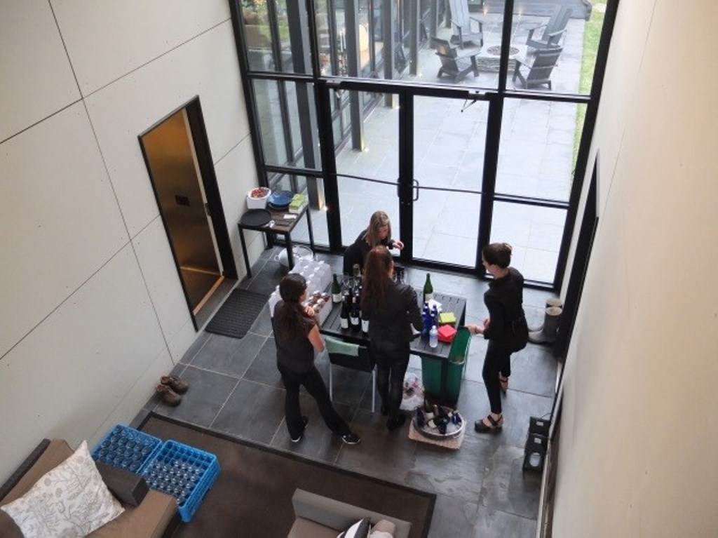 DAVID DANGLE’S ANNUAL HOLIDAY OPEN HOUSE - Blogs & Forums