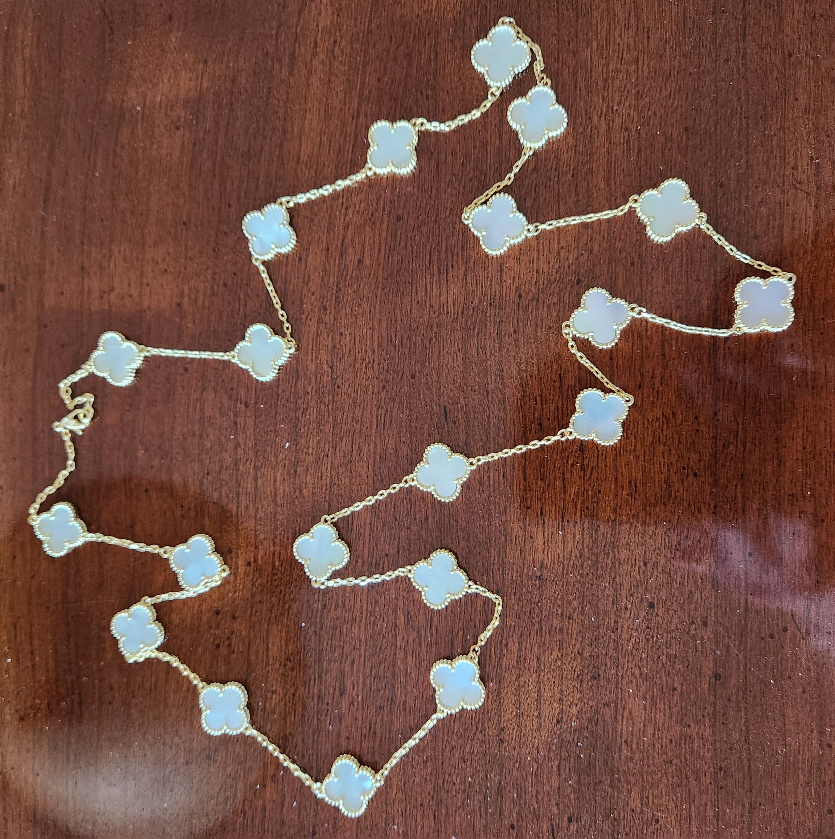 VAN CLEEF AND ARPELS CLOVER - Blogs & Forums