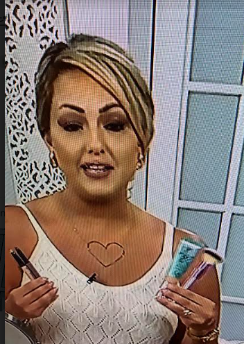 Desiree's heart necklace (IT rep) - Blogs & Forums