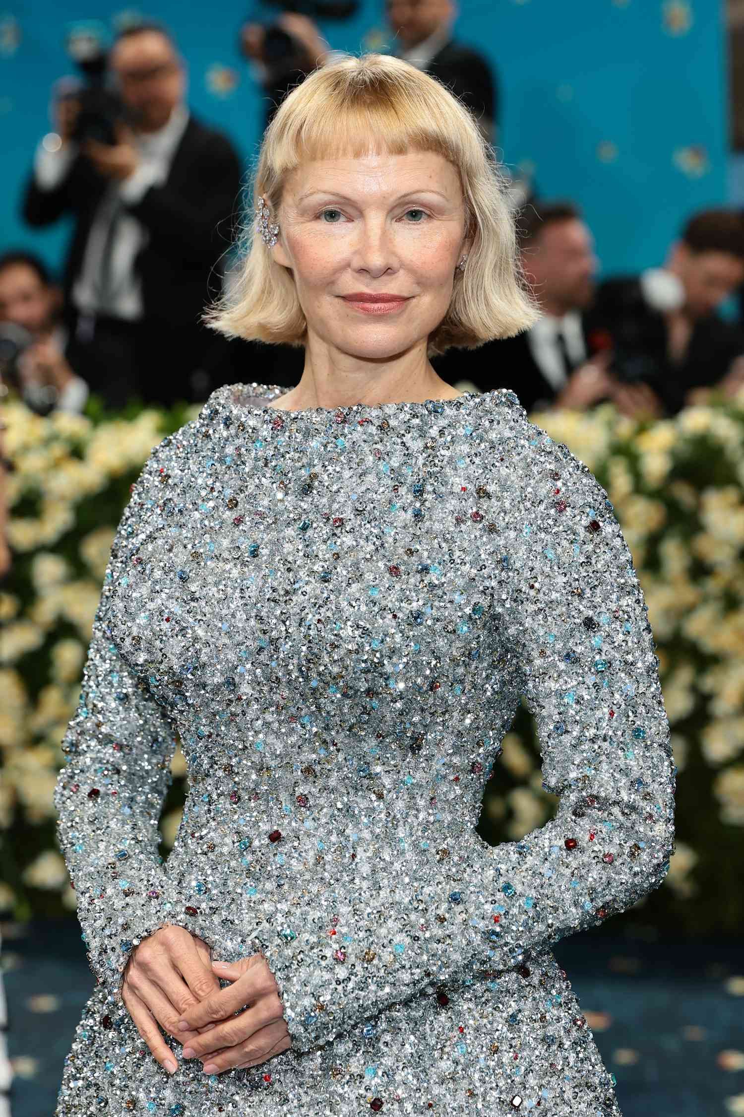 Demi and Pamela Anderson at Met Gala - Page 2 - Blogs & Forums