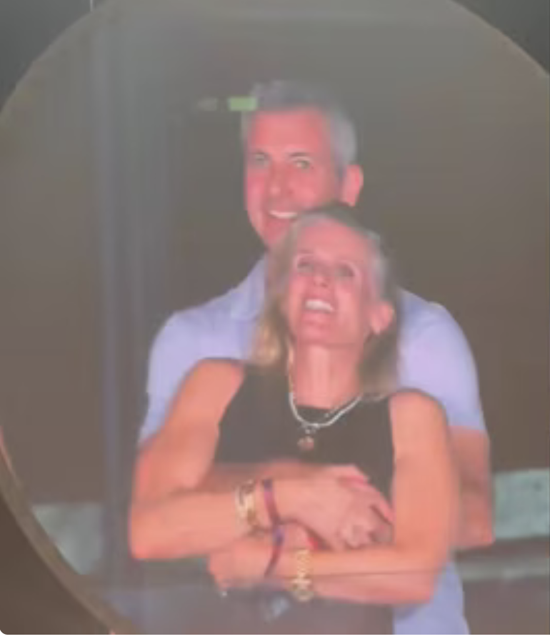 Business? Re Coldplay Cam Last Night - Page 9 - Blogs & Forums