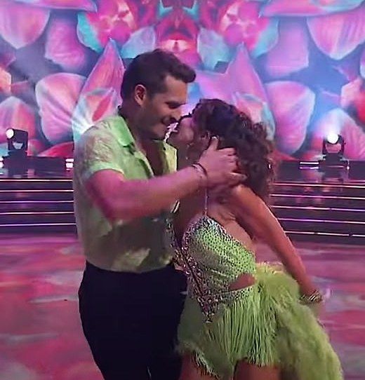 dancing with the stars: FALL, 2025 - Page 25 - Blogs & Forums