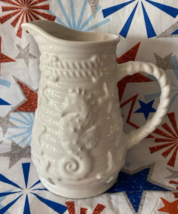 SET OF CUTE PITCHERS ON DEEP SALE - Blogs & Forums
