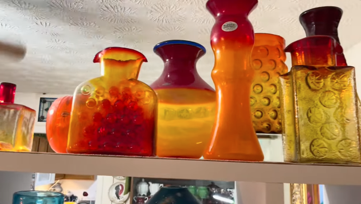 TOUR OF A GLASS COLLECTION - Page 3 - Blogs & Forums