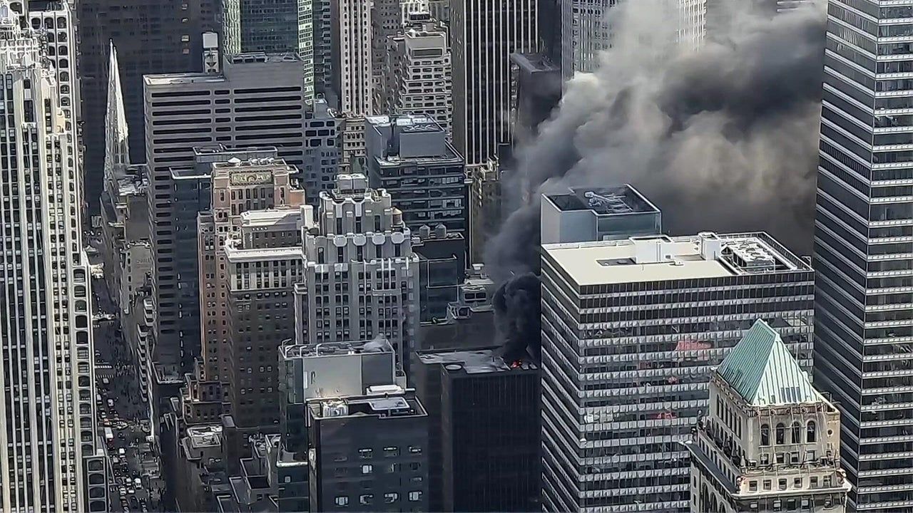 Midtown Manhattan Building Fire - Blogs & Forums