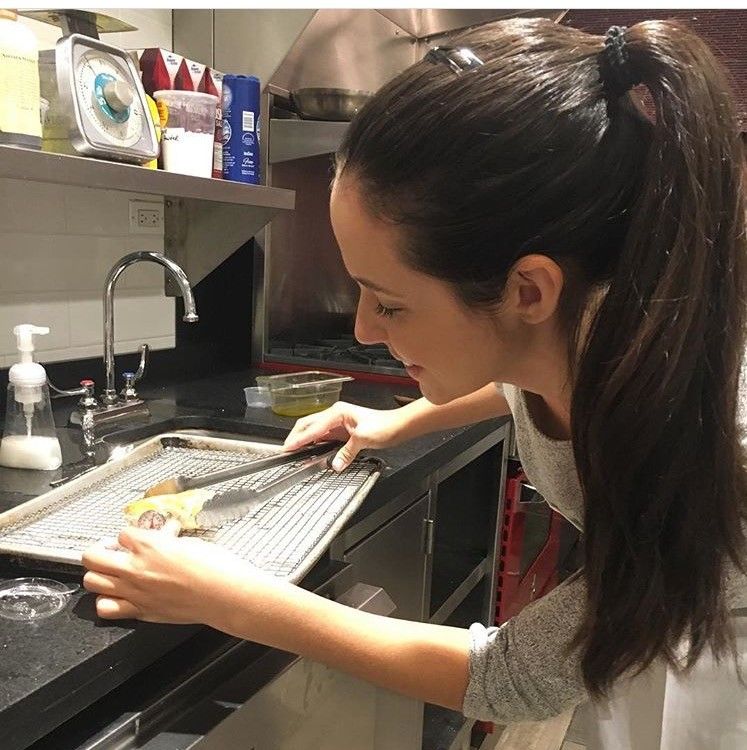 MEET HOST - Cathy Pedrayes - Blogs & Forums