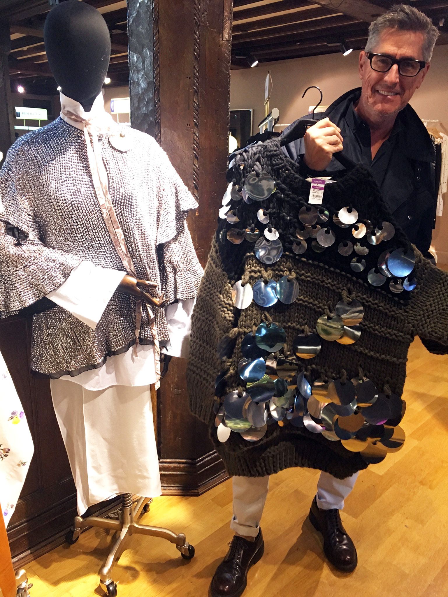 DAVID DANGLE TREND SPOTTING IN LONDON - Blogs & Forums